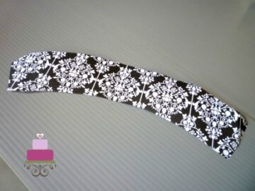 DIY Cupcake Wrapper Template (How to Make) | Decorated Treats