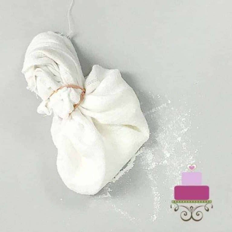 Fondant Dusting Bag a.k.a.Dusting Pouch | Decorated Treats