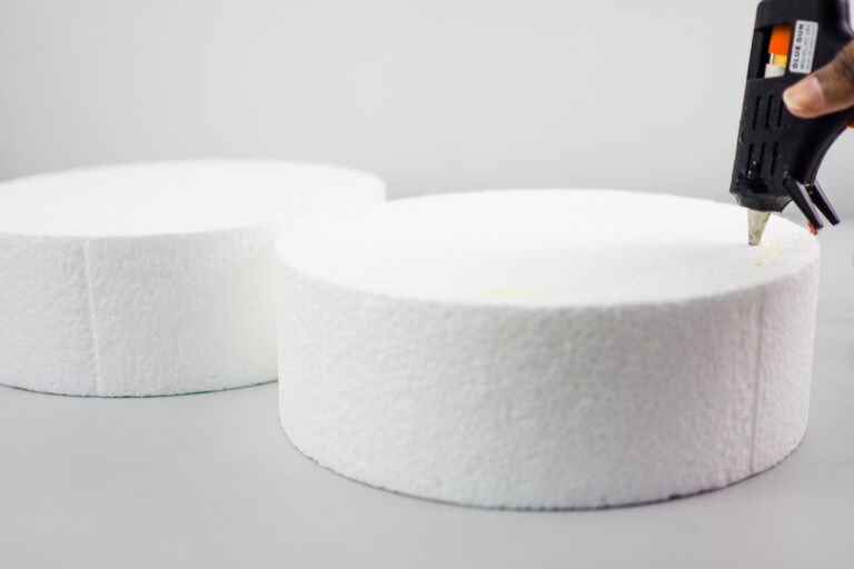 Cake Dummies (Fake Cakes) | Decorated Treats