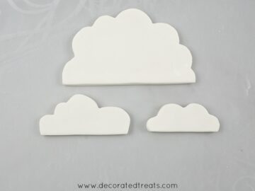 How to Make 3D Fondant Clouds for Cake Decorating | Decorated Treats