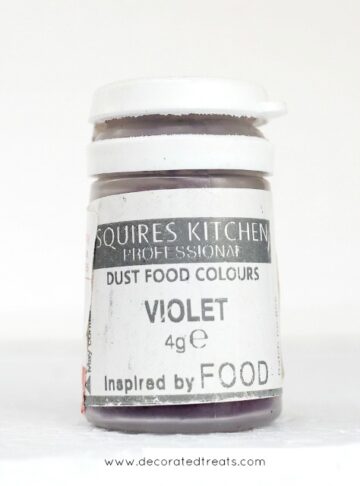 How to Color Gum Paste Flowers | Decorated Treats