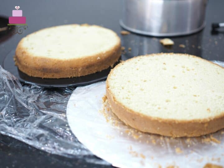 How to Level a Cake and How to Layer a Cake | Decorated Treats