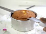 How to Level and Layer Cakes - Tutorial - Decorated Treats