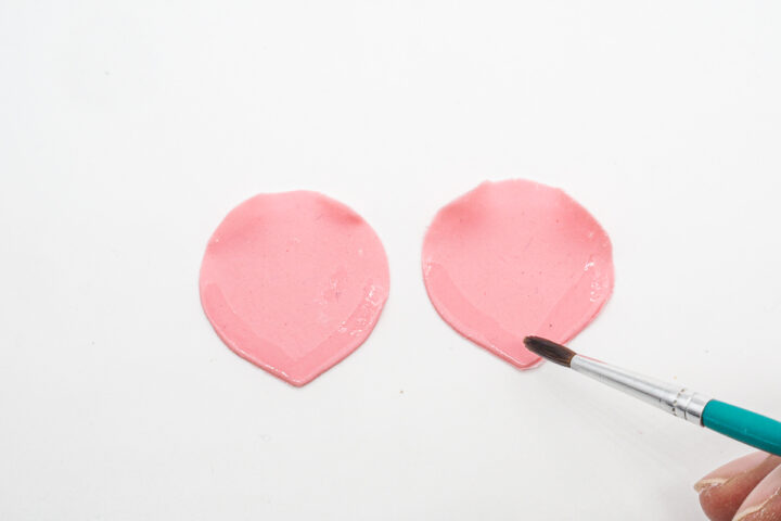 Gum Paste Rose Tutorial (How to Make) | Decorated Treats