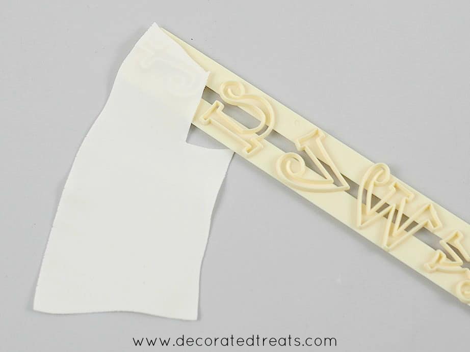 How to Use Tappit Letter Cutters for Cake Decorating | Decorated Treats