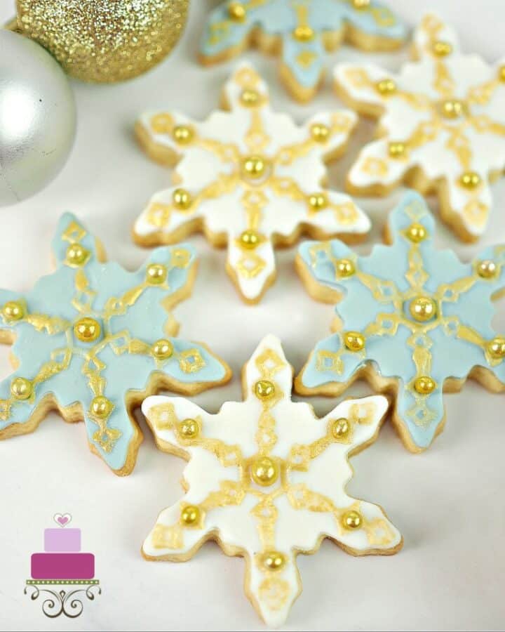 Snowflake Cookies - Pretty Decorated Cookies | Decorated Treats