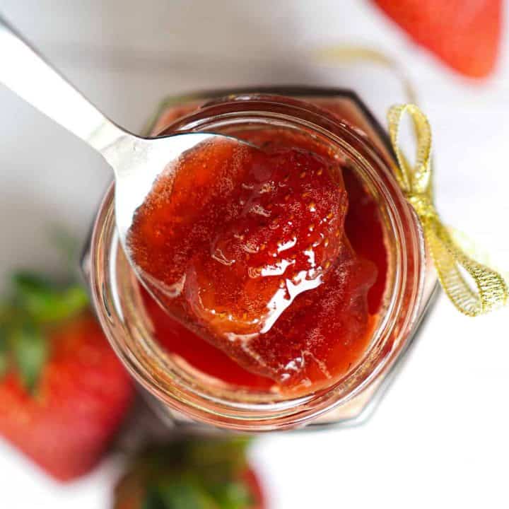 Strawberry Filling (Easy Homemade Recipe) | Decorated Treats