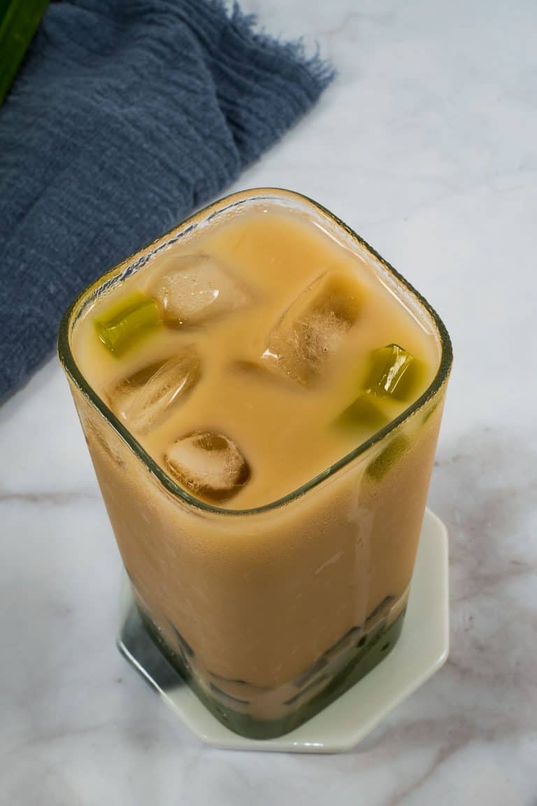 Pandan Milk Tea - Easy Homemade Bubble Tea Recipe - Decorated Treats