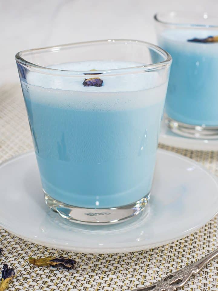 Butterfly Pea Flower Drink - Easy Blue Pea Tea Recipe - Decorated Treats