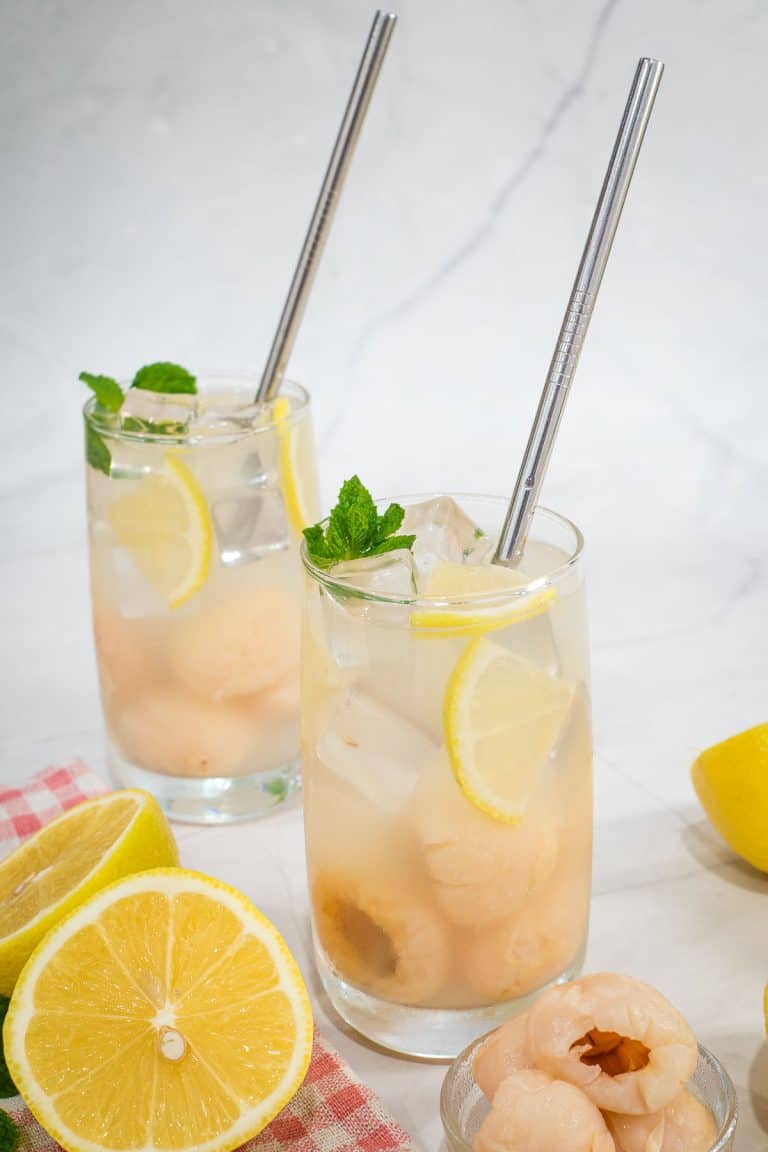 Lychee Lemonade (Easy Lemon Lychee Iced Drink) | Decorated Treats