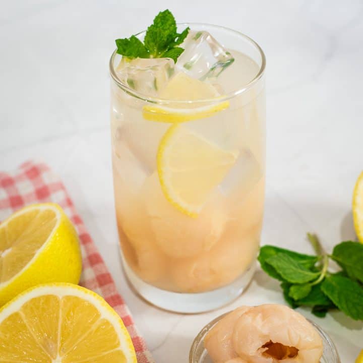 Lychee Lemonade (Easy Lemon Lychee Iced Drink) | Decorated Treats