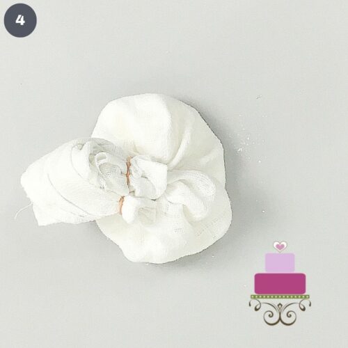 DIY Fondant Dusting Pouch (Dusting Bag) | Decorated Treats